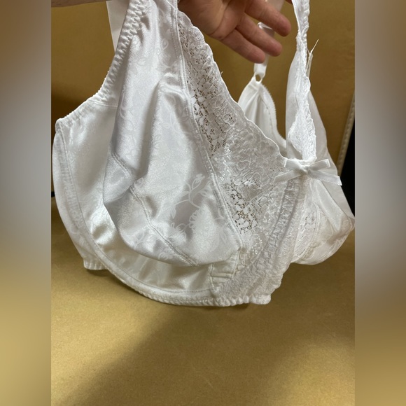 Playtex | Intimates & Sleepwear | Playtex Bra Lift And Support | Poshmark